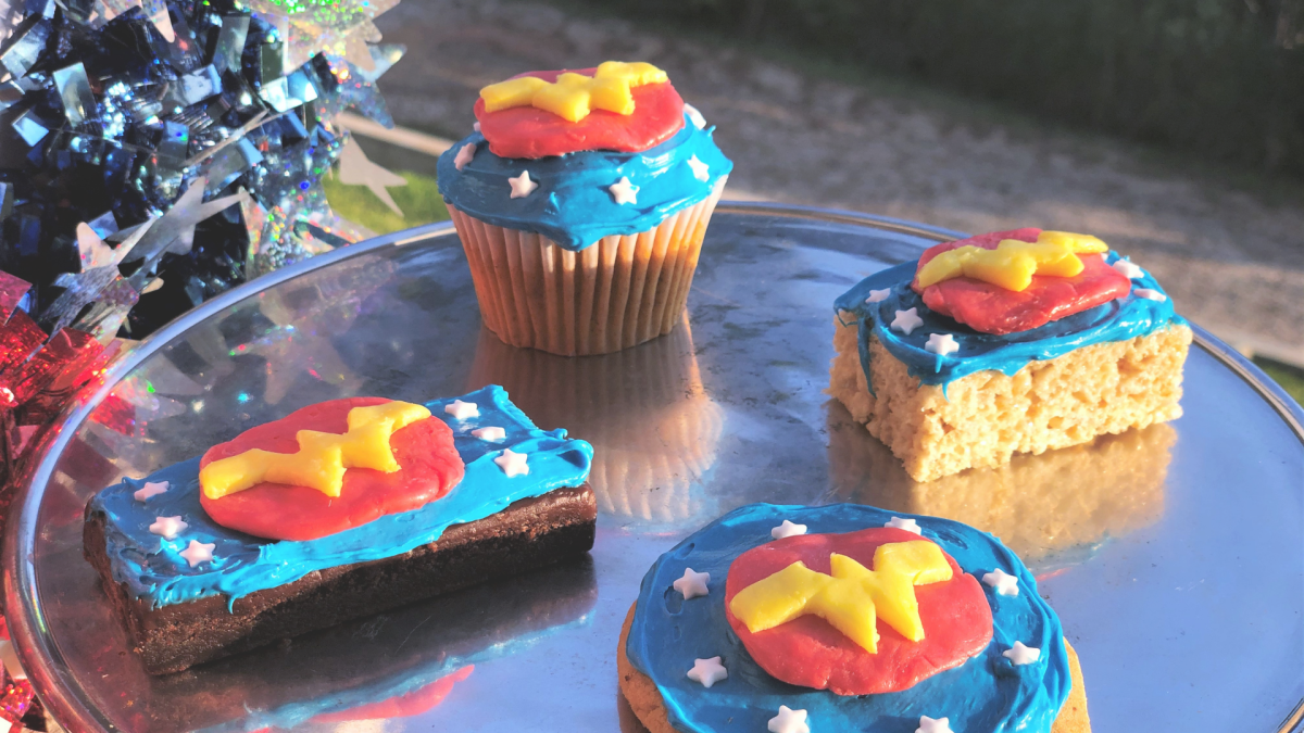 Make Your Own Wonder Woman Candy Toppers – Geek Gals